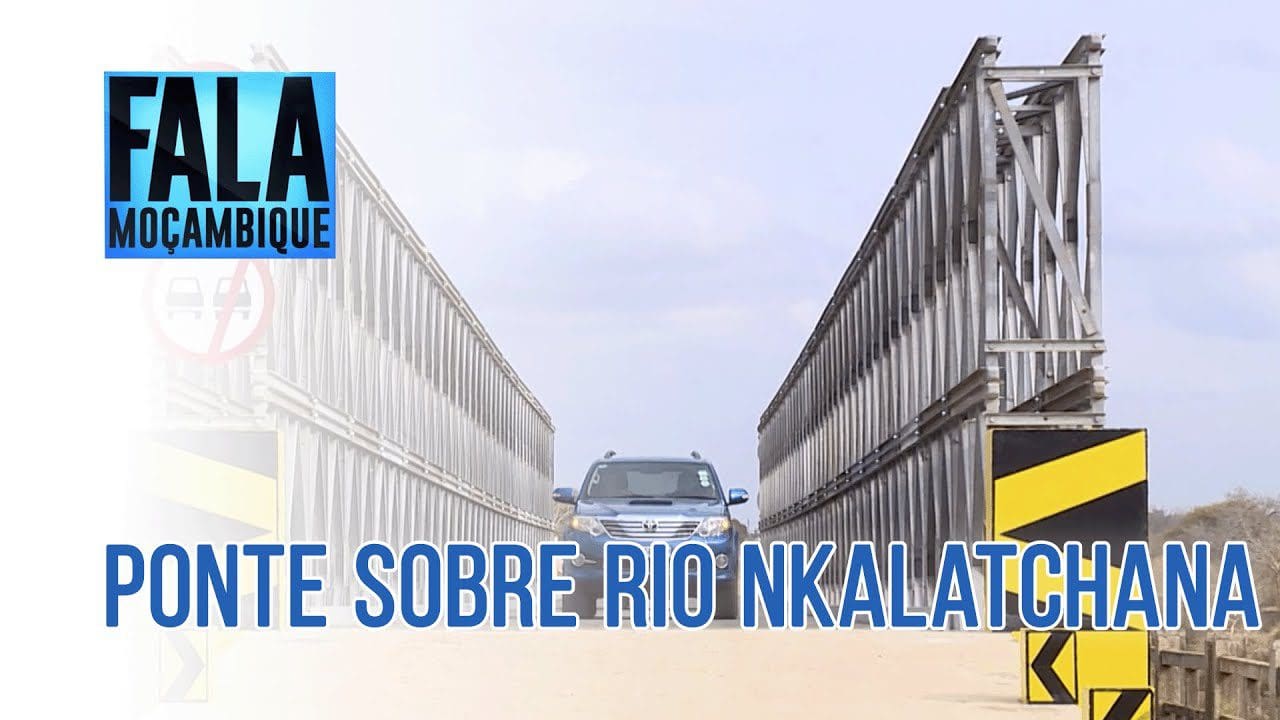 Reposta ponte sobre Rio Nkalatchana no distrito de Namaacha ...