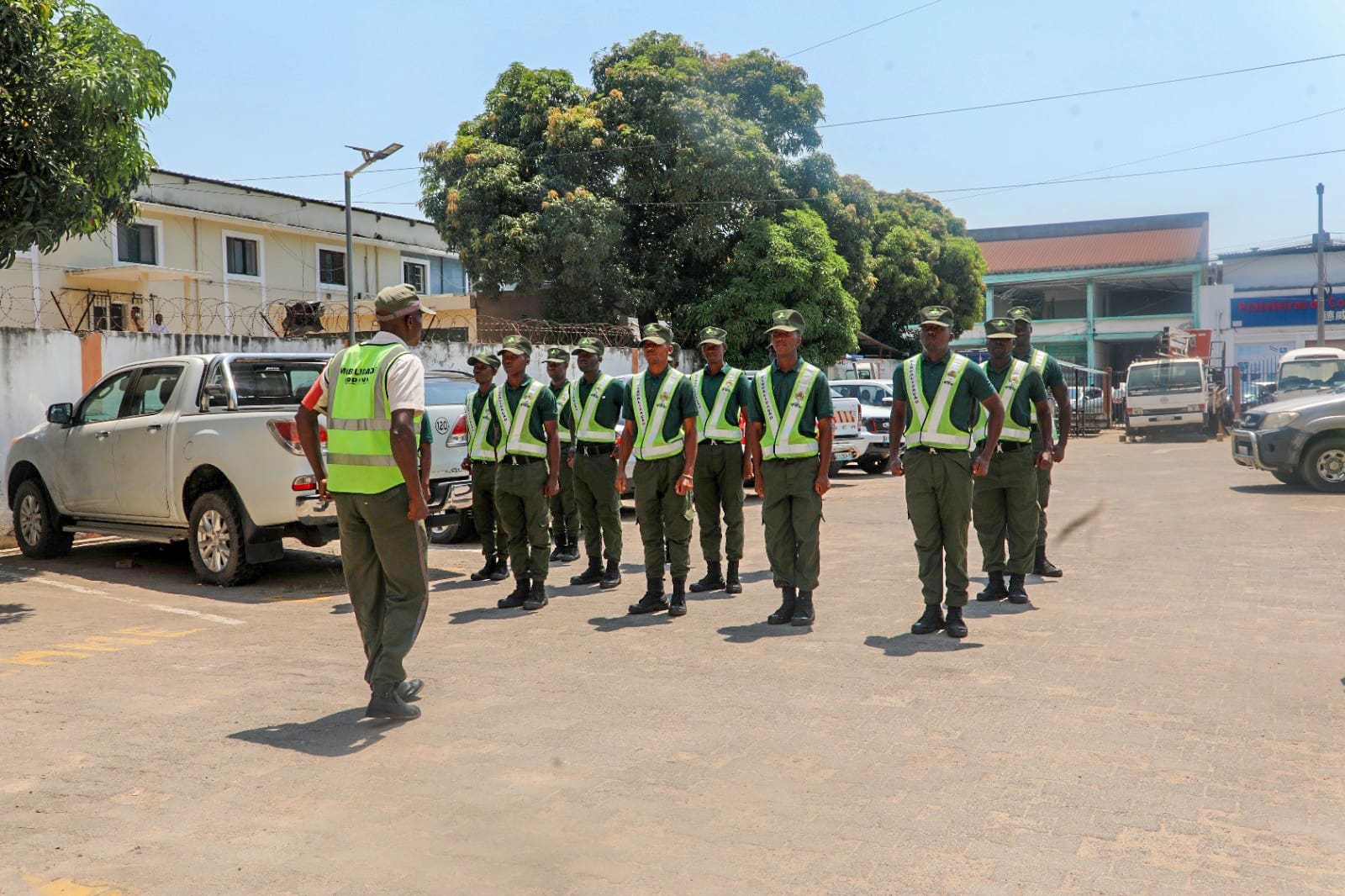 EMME REFORÇA FISCALIZAÇÃO DO ESTACIONAMENTO NA CIDADE DE MAPUTO ...